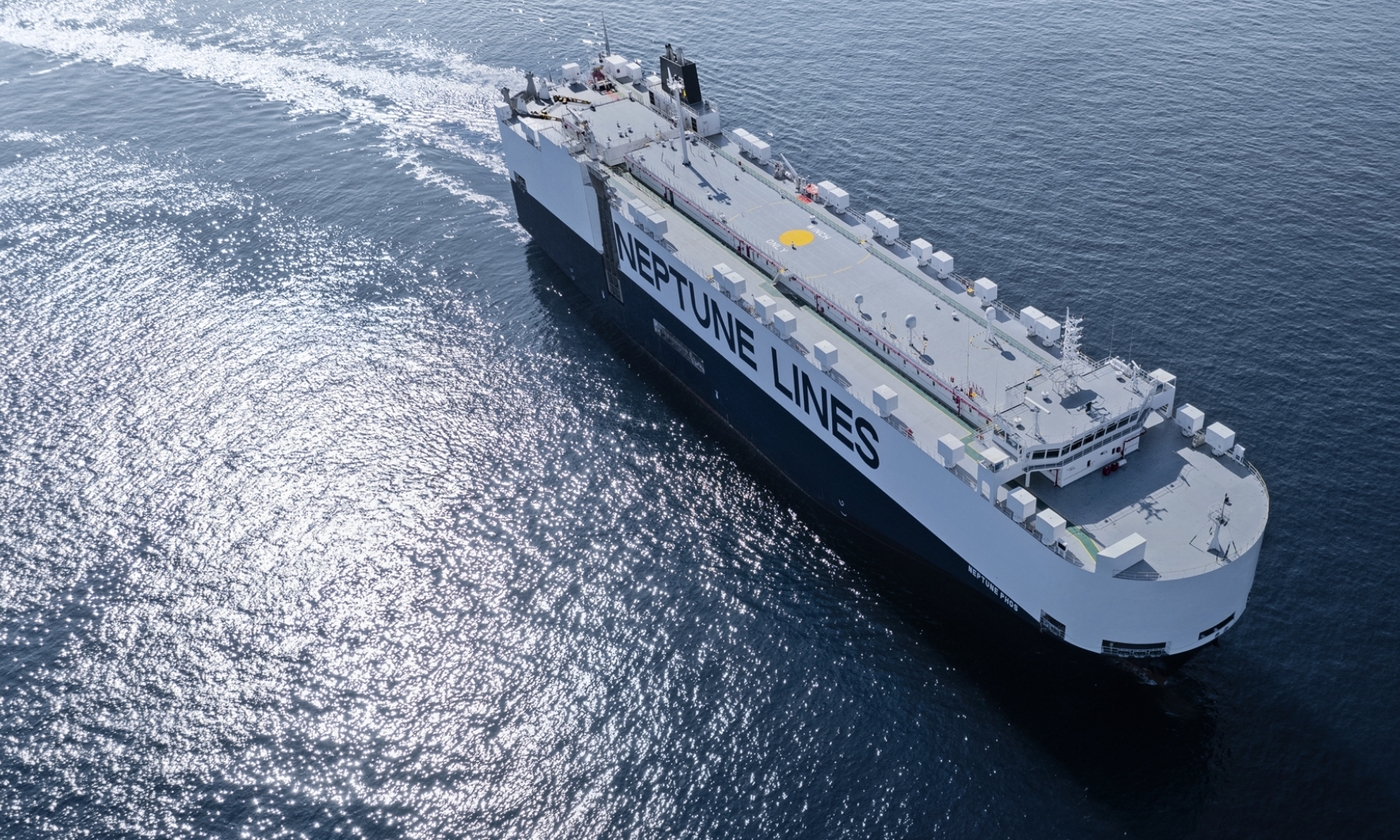 Neptune Lines - Fonts In Use