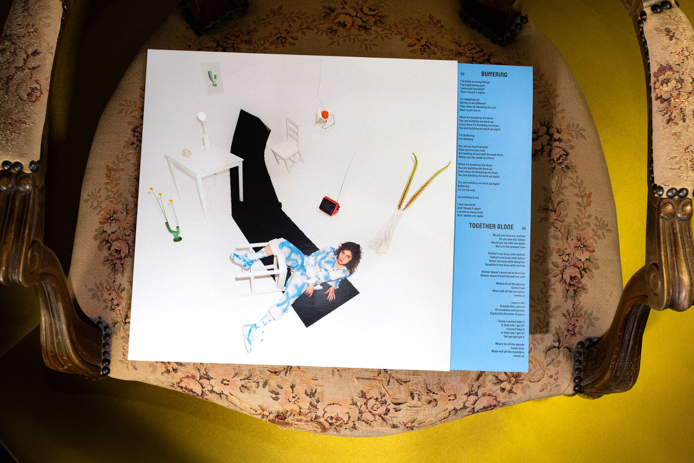 TEll A ViSiON – TEll A ViSiON album art - Fonts In Use
