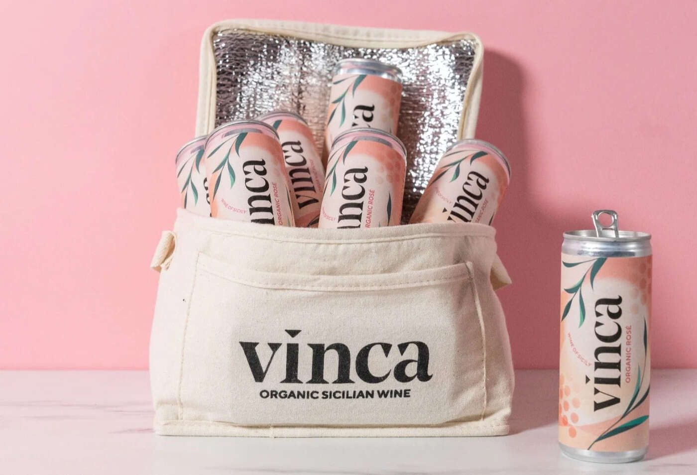 Vinca canned wine - Fonts In Use