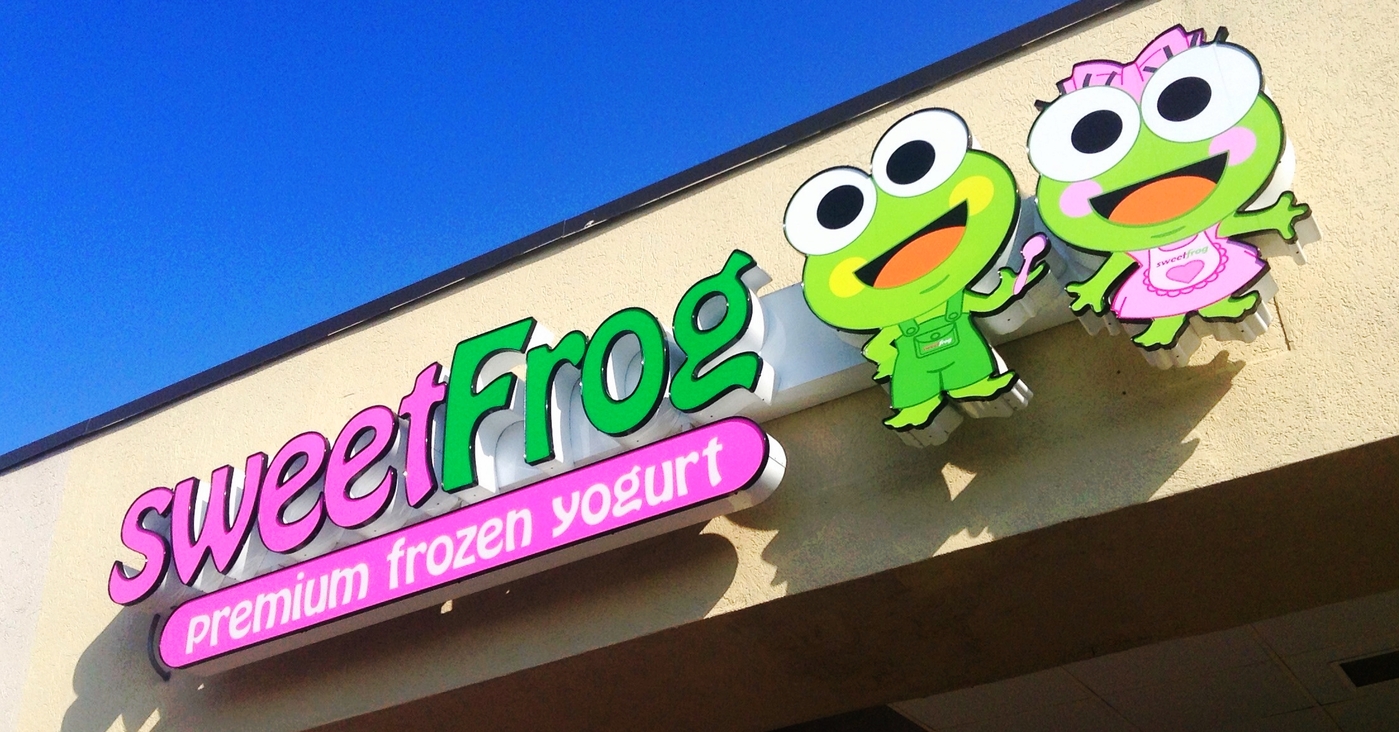 sweetFrog Premium Frozen Yogurt - Fonts In Use