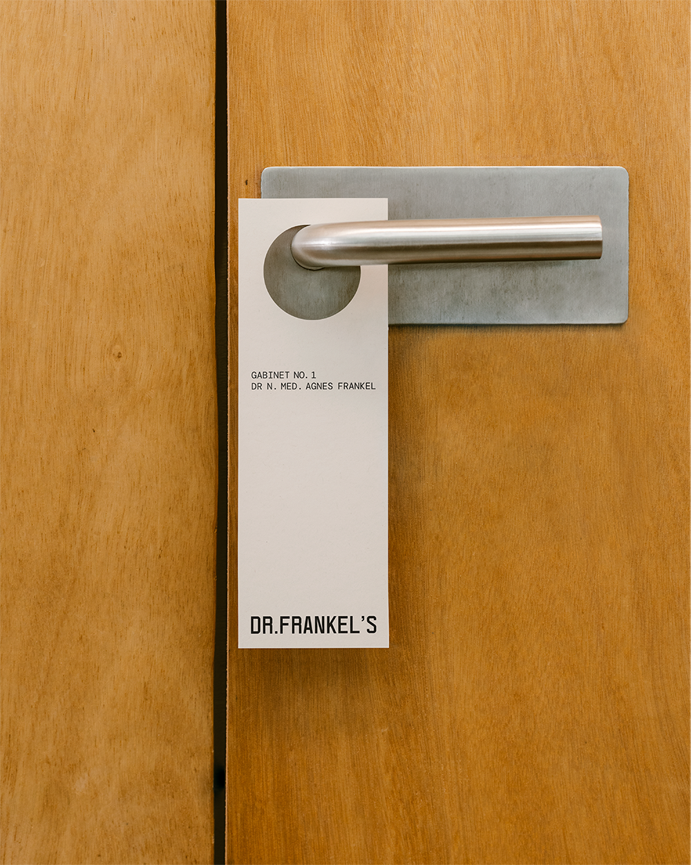 Dr Frankel’s Clinic - Fonts In Use