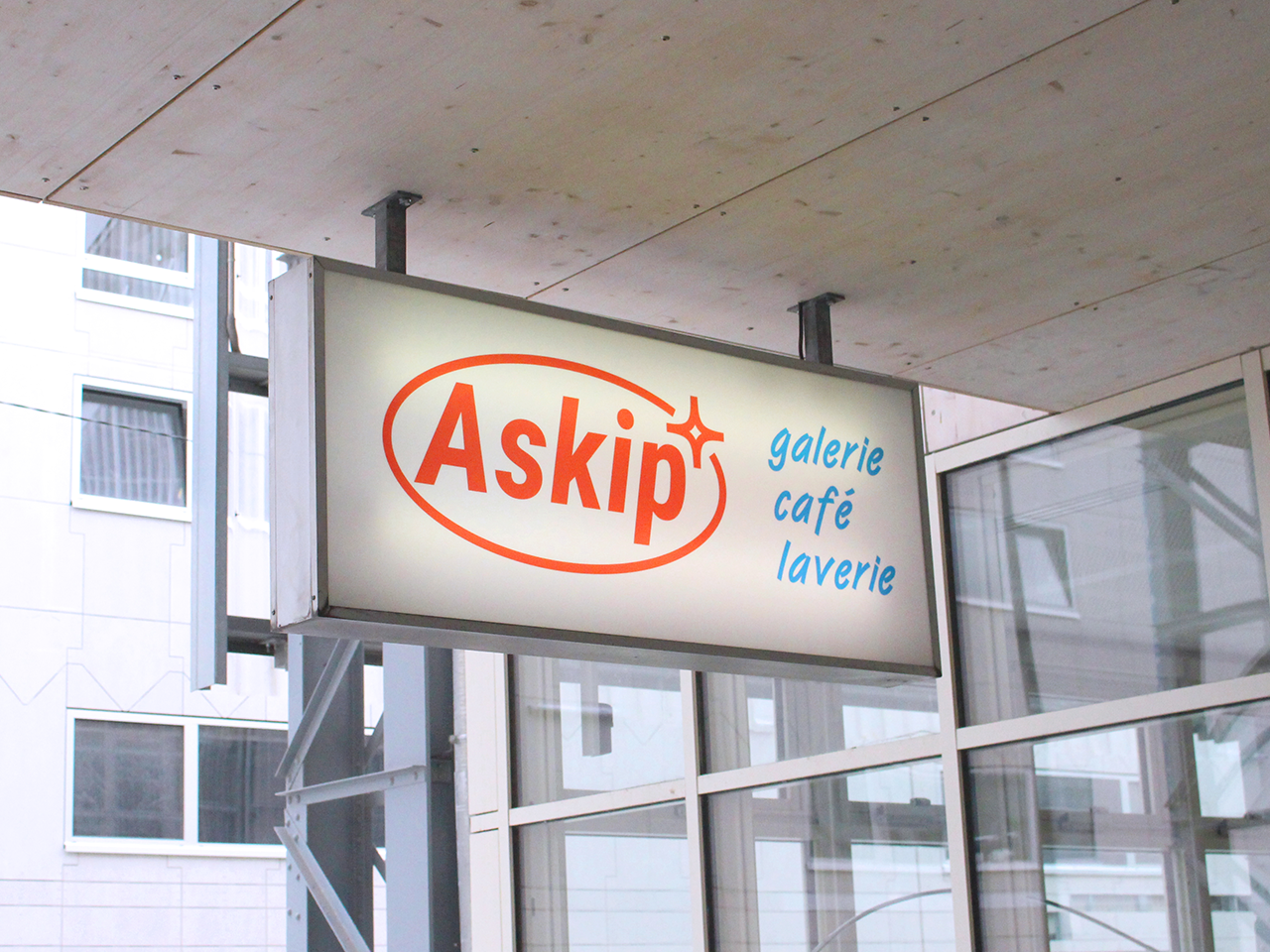 Askip - Fonts In Use