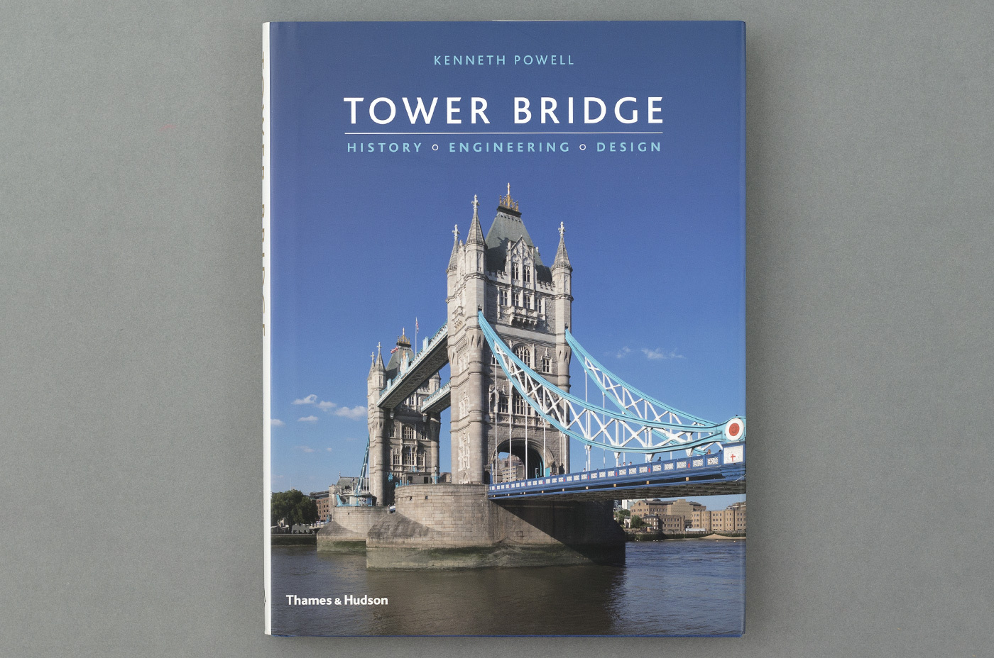 Tower Bridge: History, Engineering, Design - Fonts In Use
